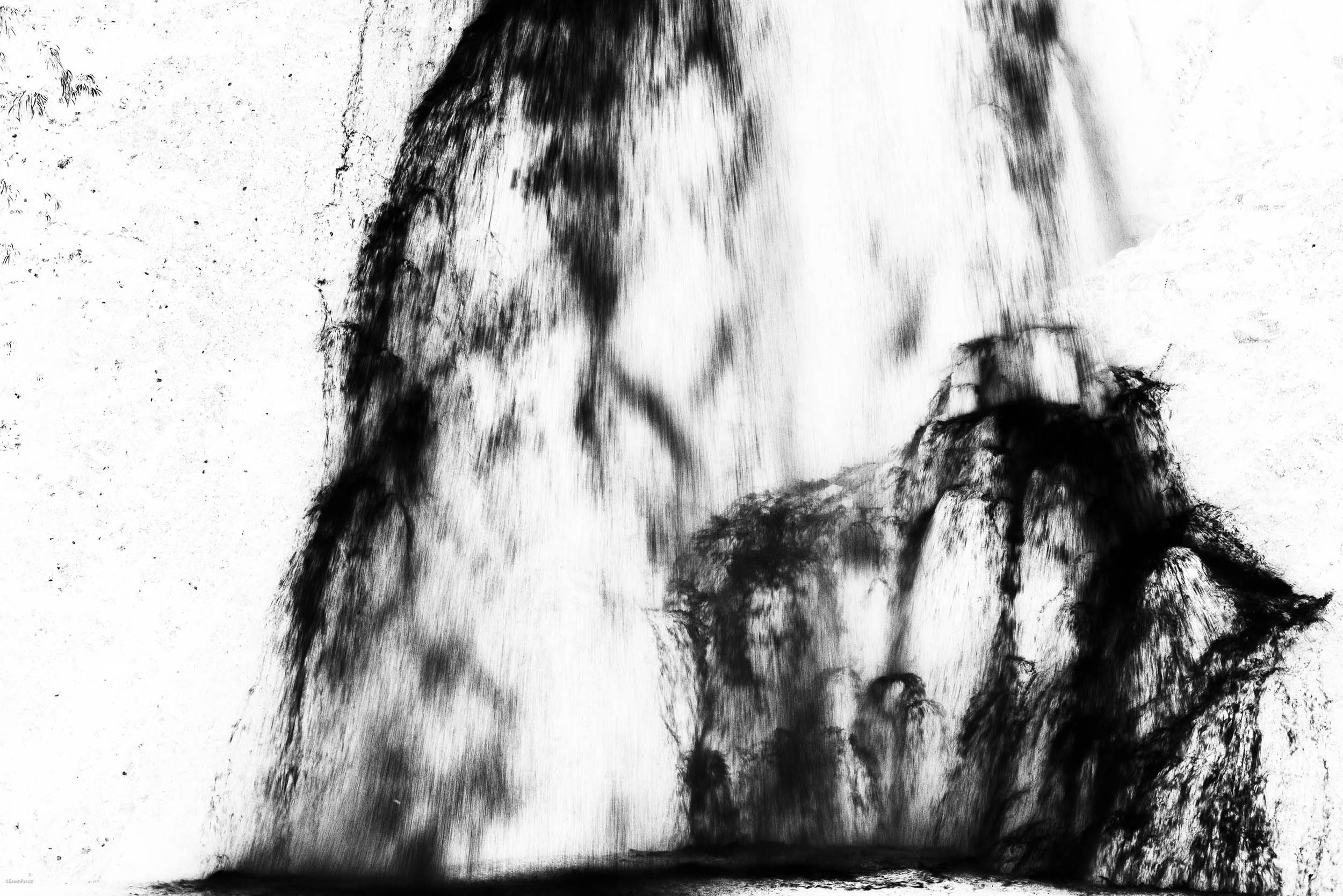 Le photographe Erwin Parviz exposé à Paris - Picto